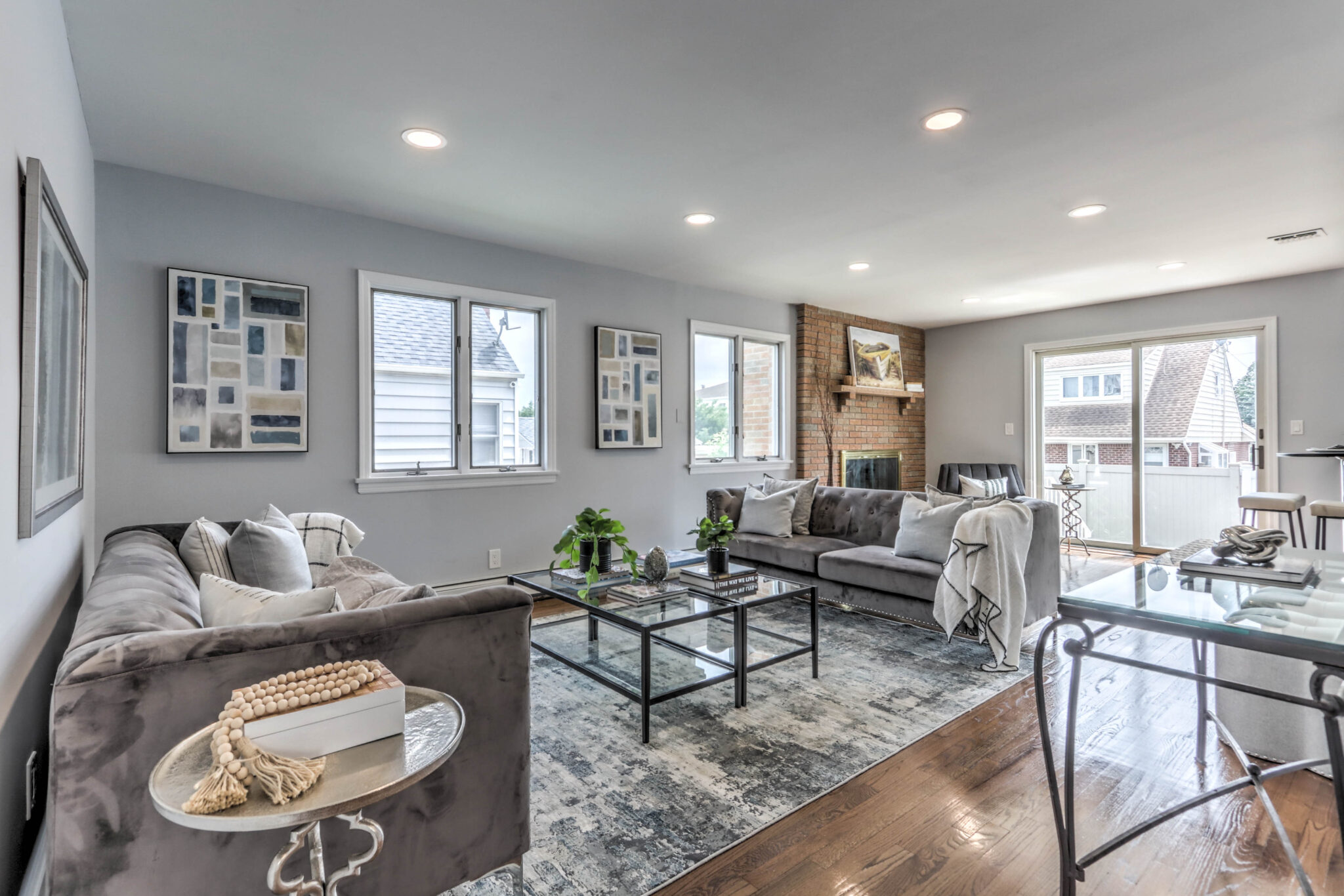 Services - A Beautiful Staged Home